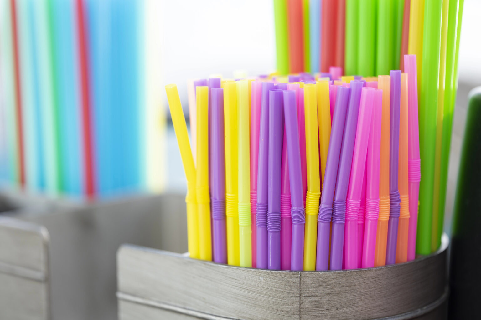 How to Ask for a Drinking Straw (Without Offending Anyone) - Nuestro ...